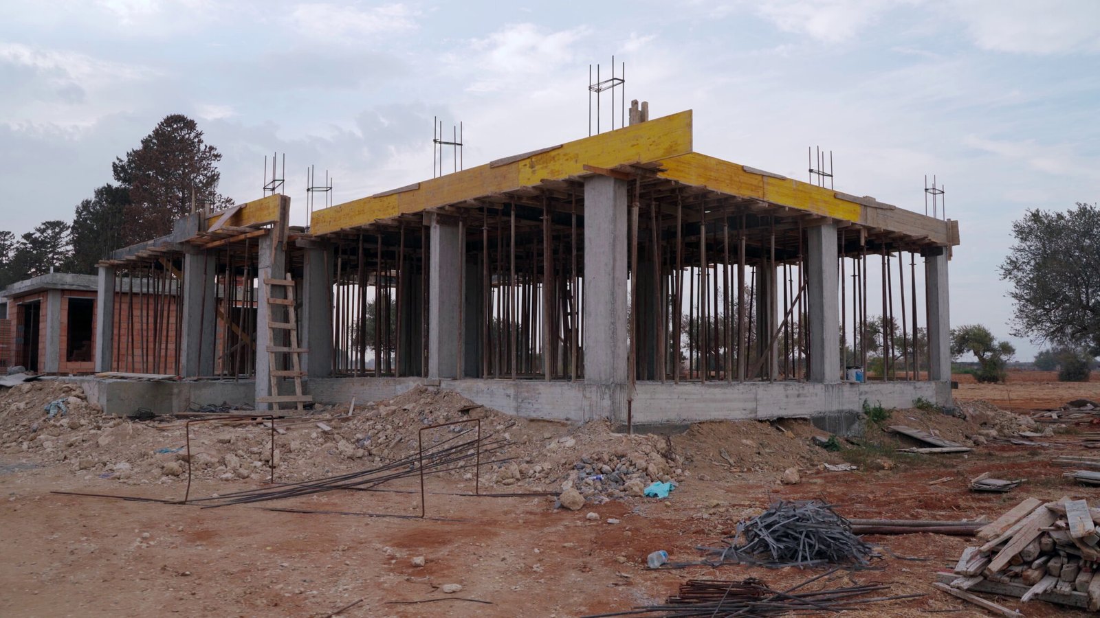 Full House Construction - HB Property Links